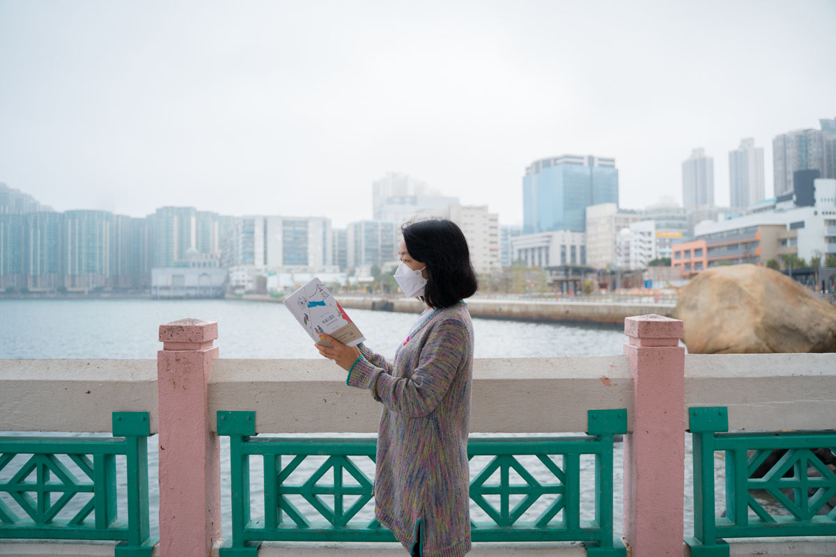 【People of Hong Kong﻿】獨遊女生 Che-ting 用 zine 闡述各國文化 | OLO