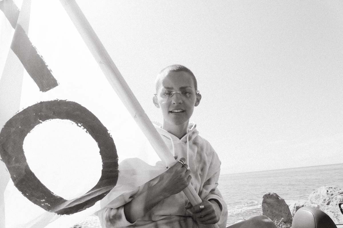 【人生格言】Nightbirde 活得璀燦的鳥兒 | OLO