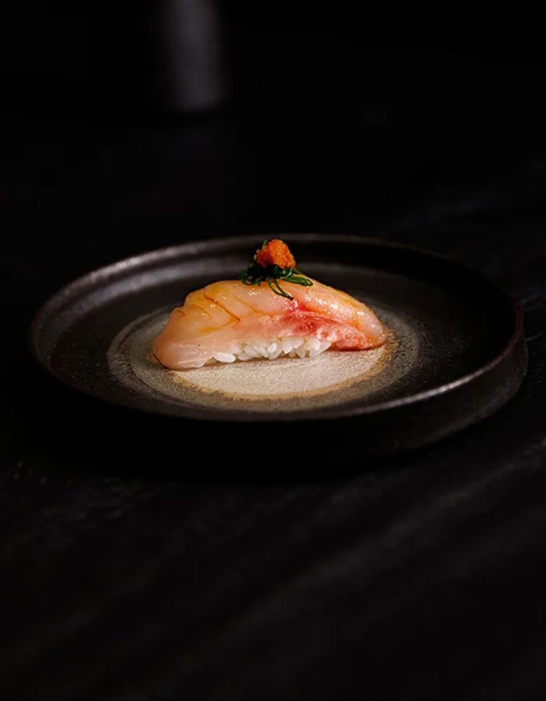 【深度遊記】 「傳奇壽司」Sushi Park 低調進駐 Saint Laurent 巴黎旗艦店 Rosé、Taylor Swift 皆 ...