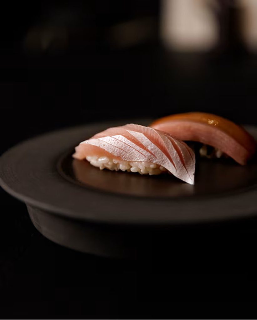 【深度遊記】 「傳奇壽司」Sushi Park 低調進駐 Saint Laurent 巴黎旗艦店 Rosé、Taylor Swift 皆 ...